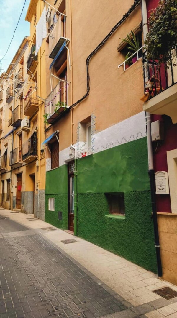 Entre El Mar Y La Montaña, Casa Ideal Para Parejas, Familias O Exploradores - Ibi
