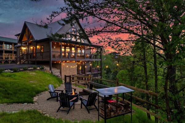 Brand New. 20 Minutes To Dollywood-/hot Tub/indoor Pool/fire Pit - Sevierville, TN
