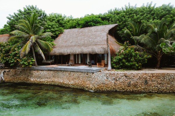 Private Island Luxury: Infinity Pool & Spacious Living In Rosario Islands - Rosario Islands