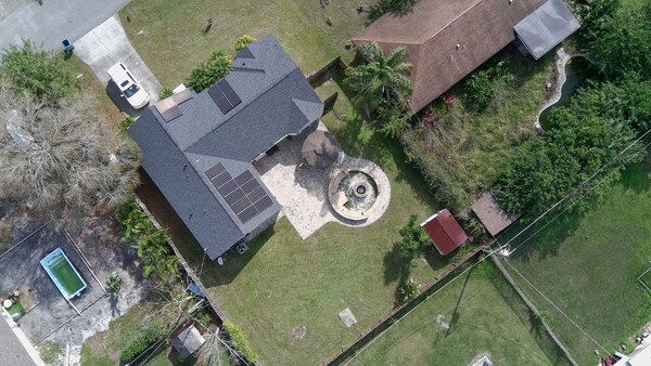 Perfect Getaway At This Beautifully 3-bedroom, 2-bathroom Home In Palm Bay, Fl. - Melbourne Beach, FL