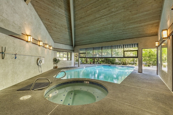 Perch - Carlyle Retreat! Spacious 2br Home W/ Parking! - Issaquah, WA