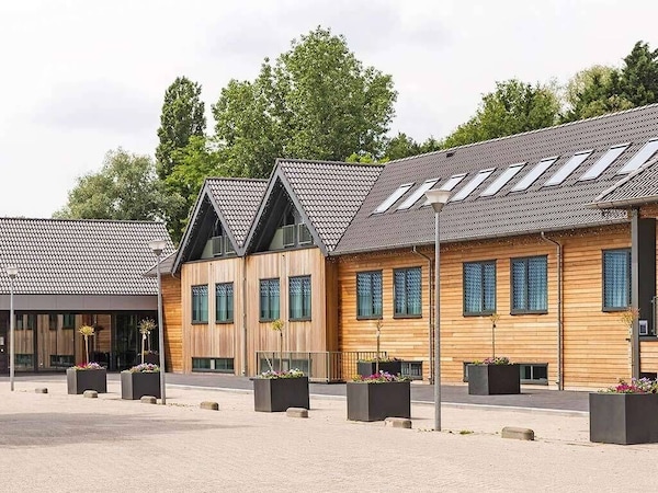 Nature Getaway Near Jettens Windmill + Free Parking Spot - Uden