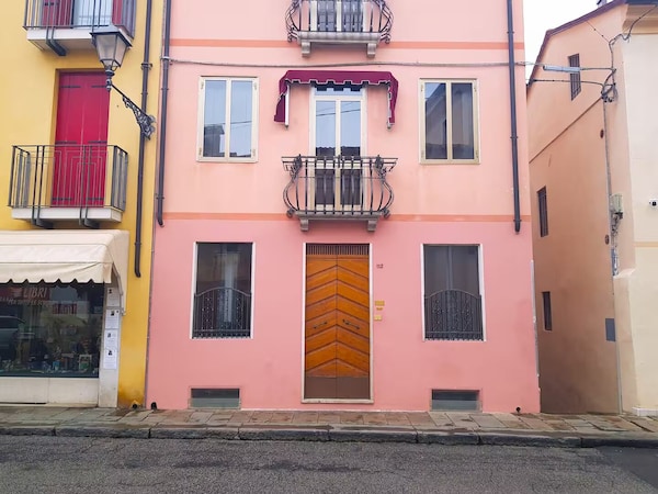 2 Bedroom Family Apartment | 400mt From Old Bridge | A/c + Wifi - Bassano del Grappa