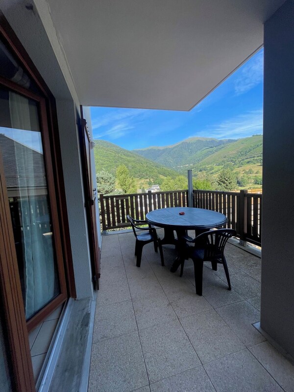 Charming Apartment With Terrace - Arreau
