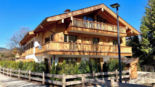 Leos Wallbergblick 2 - Holiday Apartment In Rottach-egern Am Tegernsee - Tegernsee