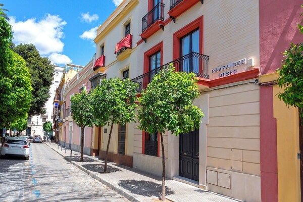 Lovely Apartment In Sevilla. Plaza Del Museo 002 - Seville