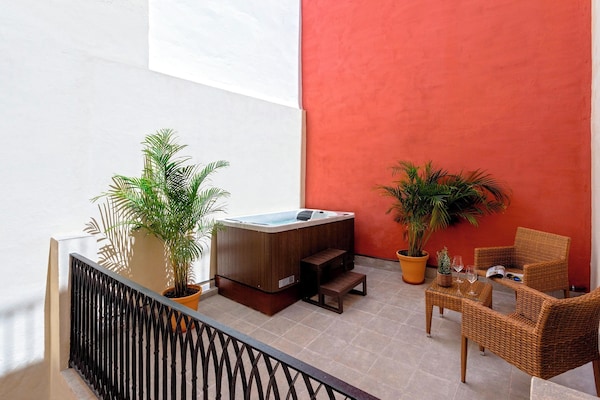 Bright 2bd With Jacuzzi In Seville. Plaza Del Museo 102 - Siviglia