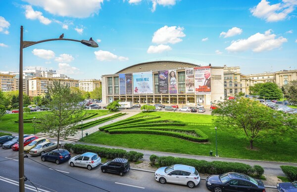 Elegance Studio  Near Cismigiu Gardens And Victory Avenue  Double Or Twin Beds - Bucarest