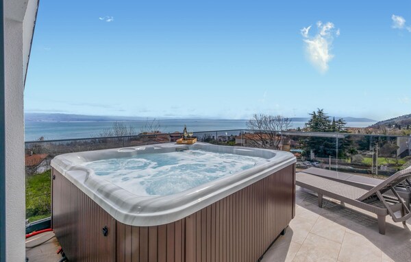 Impresionante Casa En Lovran Con Sauna - Opatija