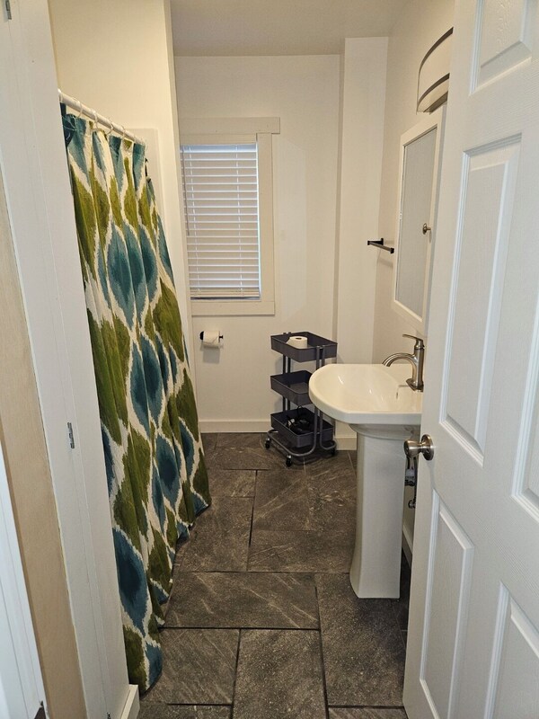 6-bedroom Home With Full Kitchen, Strong Wifi, Very Close To Beach & Boardwalk - Avalon, NJ