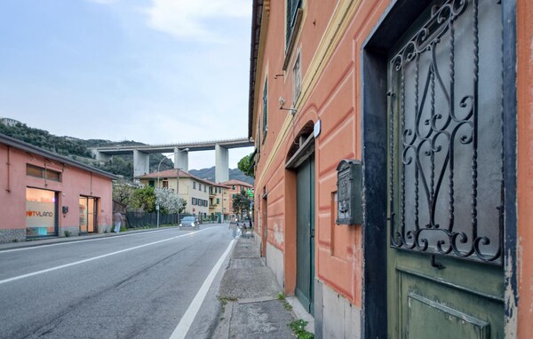 Wunderschöne 2-zimmer-wohnung In Recco - Recco