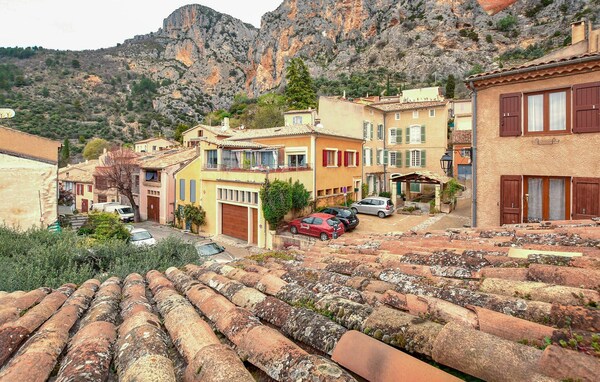 Lovely Home In Moustiers-sainte-marie - Moustiers-Sainte-Marie