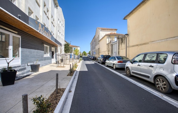 Lovely Apartment In Le Château-d'oléron - Saint-Trojan-les-Bains