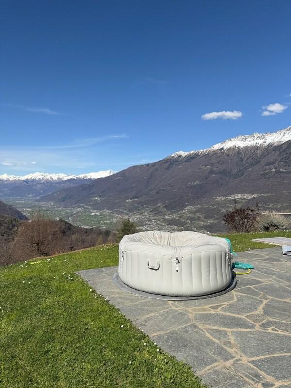 Mountain Chalet. Cozy Mountain Chalet, Pets Allowed. - Sondrio