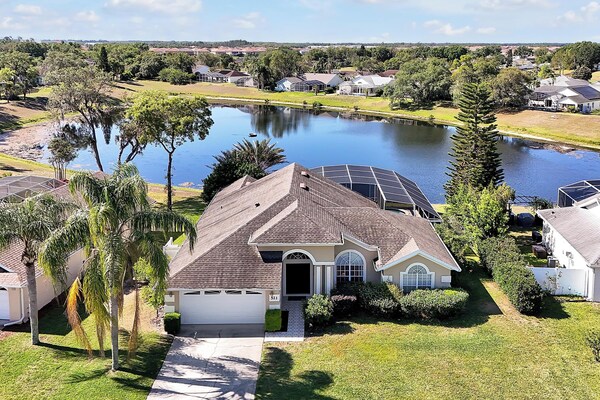 Lake View - 4 Bed - Sunridge Wood - South Facing Pool Home - 達文波特