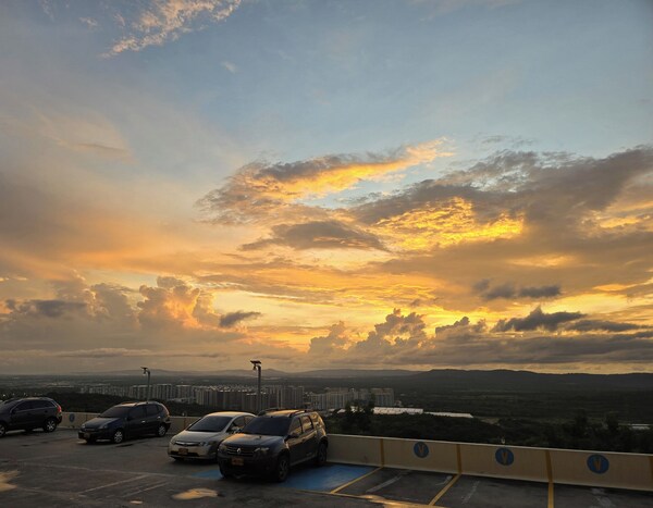 Tranquil, Spacious And Comfortable 3-bedroom Apartment In Miramar, Barranquilla - Barranquilla