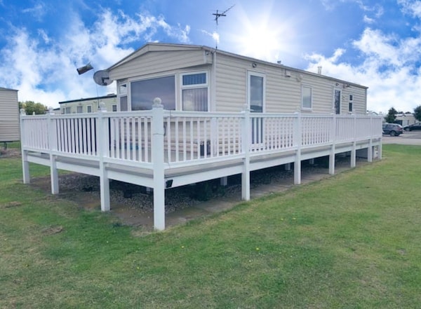 Millfield Holiday Park - The Sandhurst K26 - Skegness