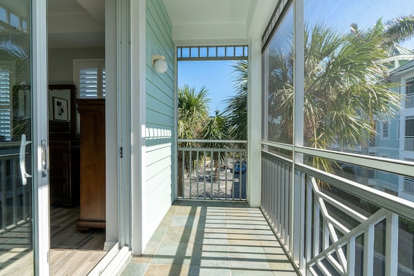 Large 3-bedroom Condo In Gated Resort Style Community In Charming Port Charlotte - 노스 포트