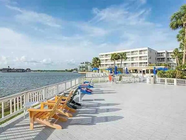 Bayfront 2br/2ba Condo At Sailport  Minutes From Beaches & Downtown Attractions - Tampa, FL