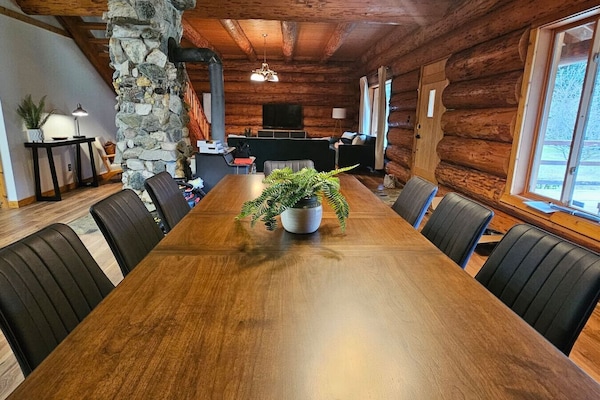 American Alps Lodge-hottub, Ev Charger, Riverfront - Monogram Lake, WA