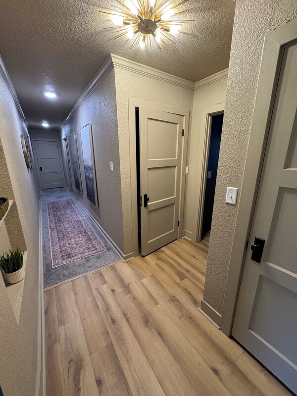 Charming 3-bedroom House W/wifi, Close To Highland Industrial Park- East Camden - Camden, AR