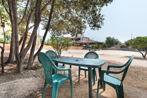 Appartamento 'Casa Su Nidu Virde - Limone' Con Giardino In Comune, Wi-fi E Aria Condizionata - Orosei
