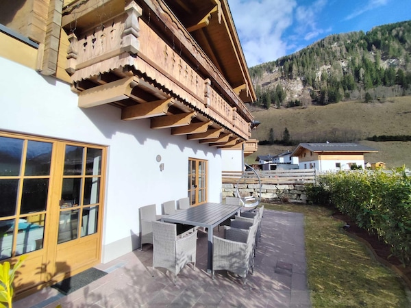 Chalet In Rauris With Sauna Right By The Lift - Rauris