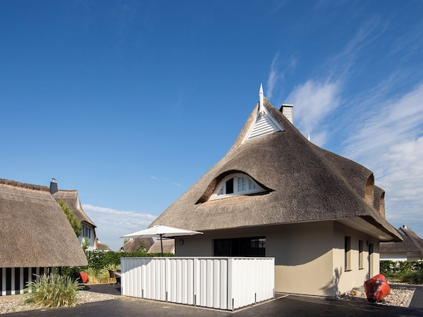 Thatched Roof Vacation Home Haubenlerche Heimathafen In Fuhlendorf Am Bodden - Bad Bramstedt