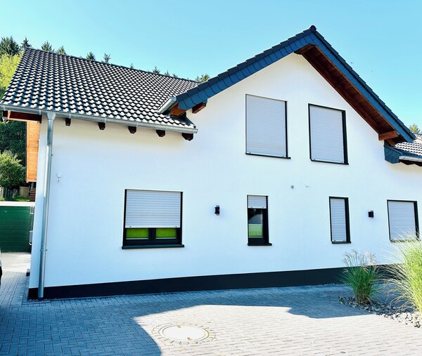 Modernes Traumferienhaus Leimbach Am Nürburgring - Rech