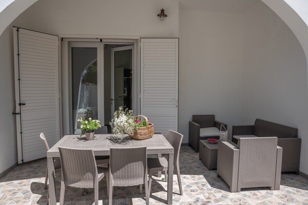 Lupa Di Mare-mistral (Deluxe Studio Apartment With Garden) - Punta Prosciutto