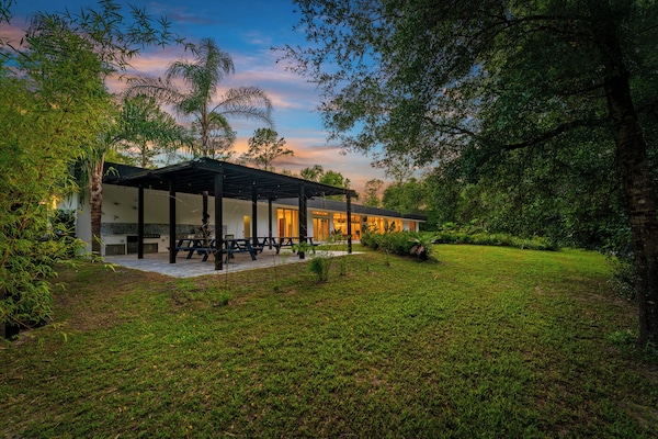 Zen Escape   Pool  Trails  Outdoor Kitchen - Withlacoochee State Forest, Brooksville