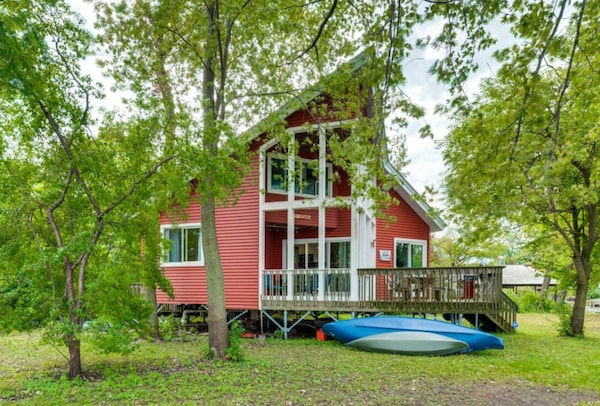 Private Island. Charming 3-bed On. Boat Included.  Wifi, Ac In Tranquil Fox Lake - Moraine Hills State Park, McHenry