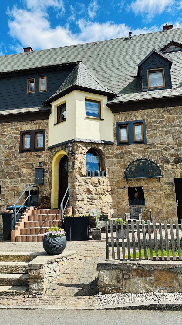 Charmante Ferienwohnung Im Historischen Ambiente  Nahe Waldbühne Schwarzenberg - Schwarzenberg/Erzgebirge