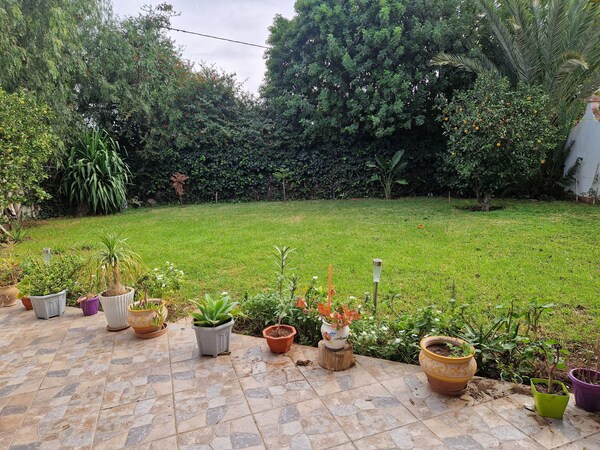 Spacious Villa Near Casablanca Airport, Swimming Pool From June 25 - Bouskoura