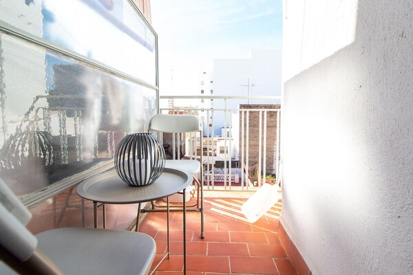 Global Properties: "Cozy" Home In Puerto De Sagunto - Sagunto