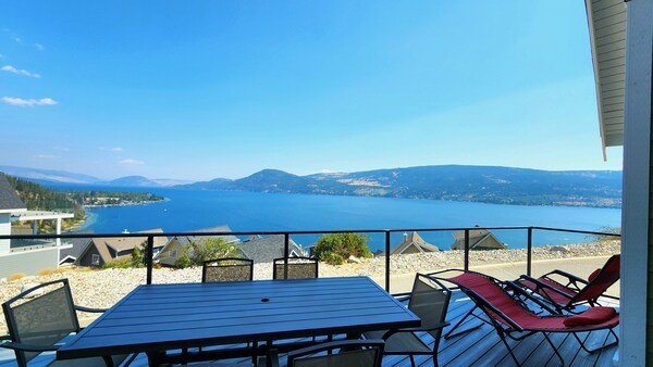 Bright  And  Open  Lakeview Cottage At La Casa On Lake Okanagan! - Lake Country