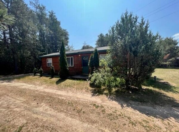 Charming Cabin In Thompsonville. Minutes From Crystal Mountain Resort. - トンプソンビル, MI
