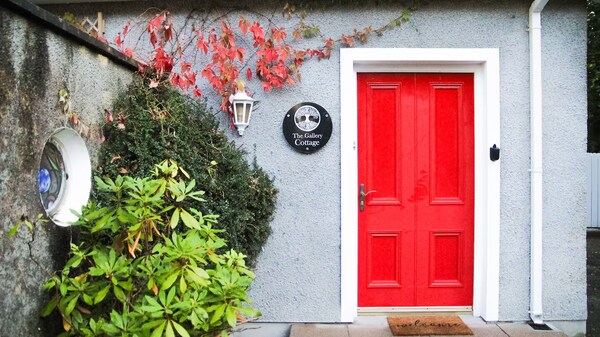 The Gallery Cottage, Castledawson, Mid-ulster, Northern Ireland - Northern Ireland