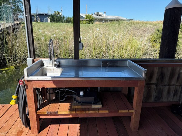 A Delta Catch!  3-bedroom House In Bethel Island With Wifi And Ac - Discovery Bay, CA