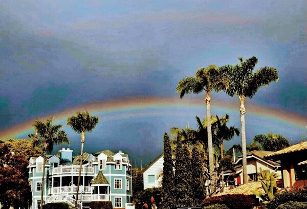 Enchanted Castle By The Beach - Sleeps 8 - Dana Point, CA