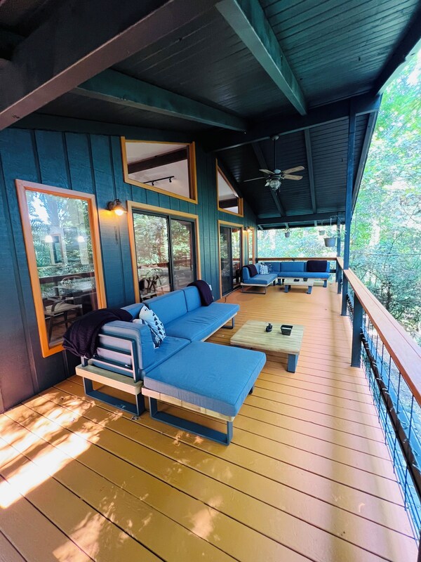 Maggie Valley 4br Cabin W/ Hot Tub In Serene Forest - Near Golf, Skiing & Hiking - Maggie Valley, NC