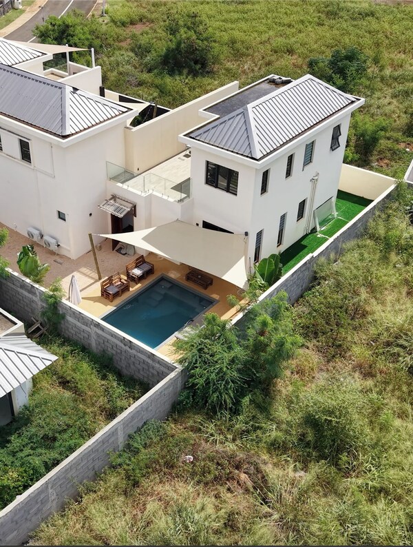 Grand āNaya | Luxury 2br Villa With Private Pool - Mauritius