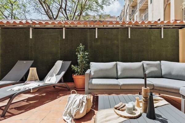 Malena - 3 Bedrooms And Terrace In Eixample Esquerra - Barcelona