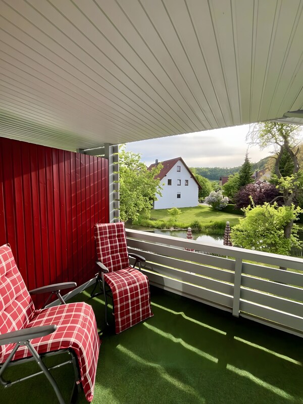 Wohnung 2  Gemütliche Ferienwohnung Mit Balkon & Flusszugang - Hayingen