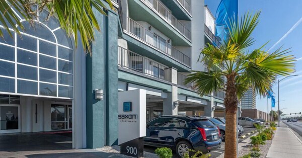 Vegas Condo Free  Fitness Room, Wifi And Pool - Henderson, NV