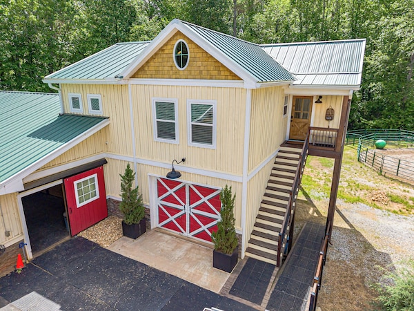Charming Unique Stay Surrounded By Nature And Horses! - Cumming, GA