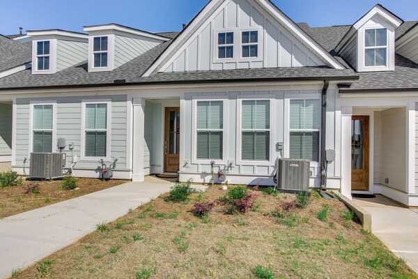 Steps To Lake Greenwood: Waterfront Gem W/ Patio - Greenwood, SC