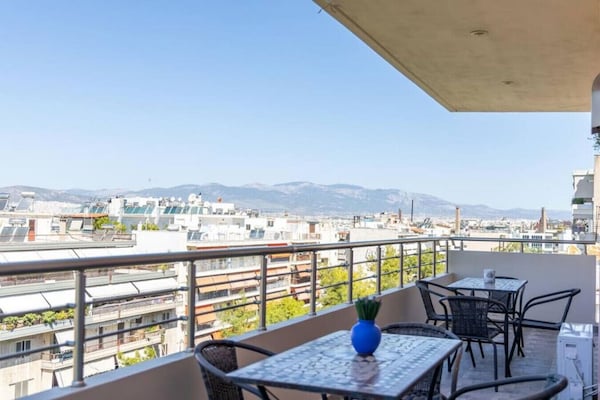 Petralona Dazzling Top Floor 2bd Ap - Athens