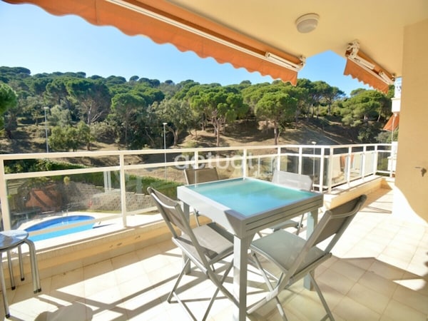 3-bedroom Apartment With Pool, Wifi, And Parking In Platja D'aro - Platja d'Aro