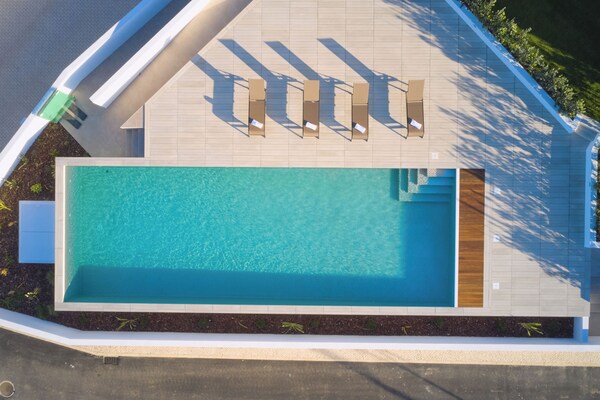 Luxury Oceanfront With Shared Pool - 24k - Lourinhã